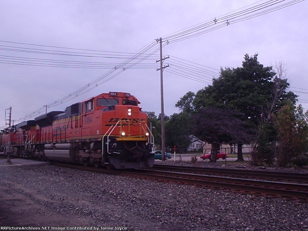 BNSF 9184